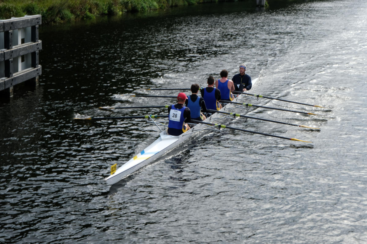 Clubkleding – AROSS